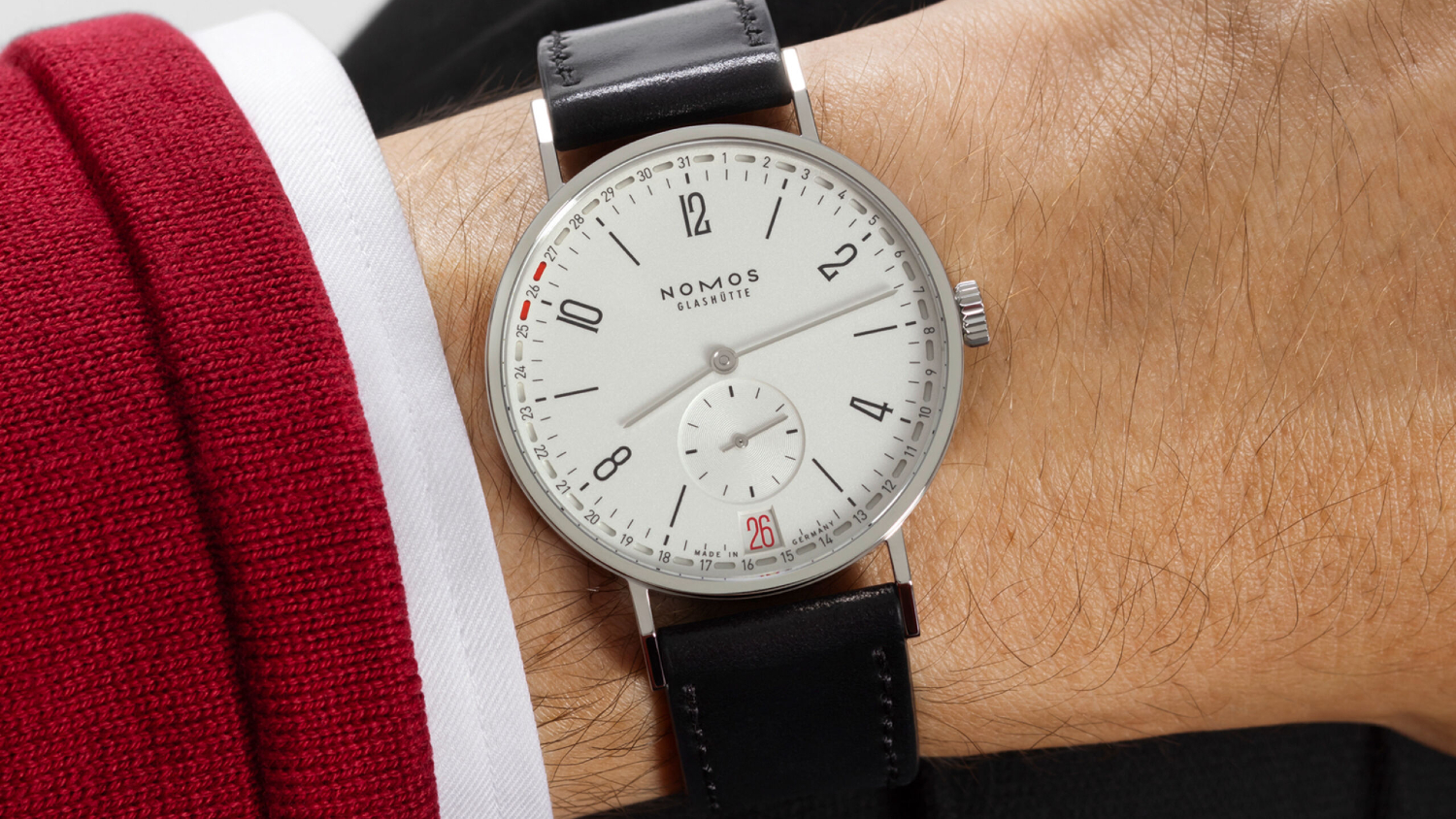 Nomos Glashütte introduces Tangente 2date with a new manufacture calibre