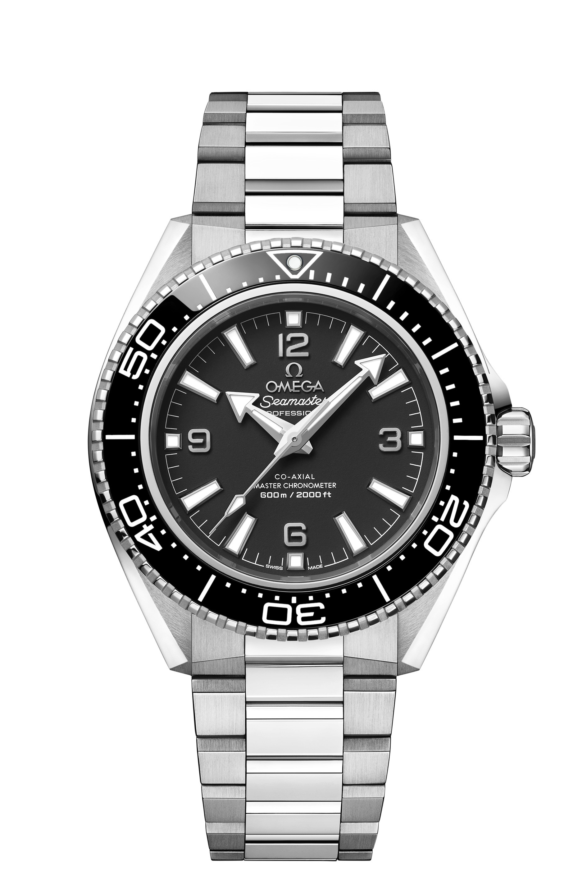 Omega unveils a redesigned 4th generation of the Planet Ocean